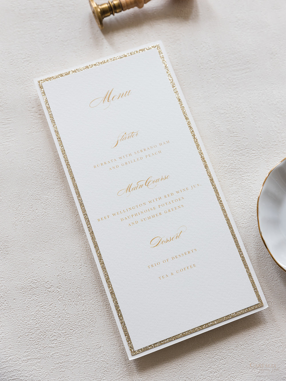 Luxury Classic Menu Card With Gold Glitter – Cartalia